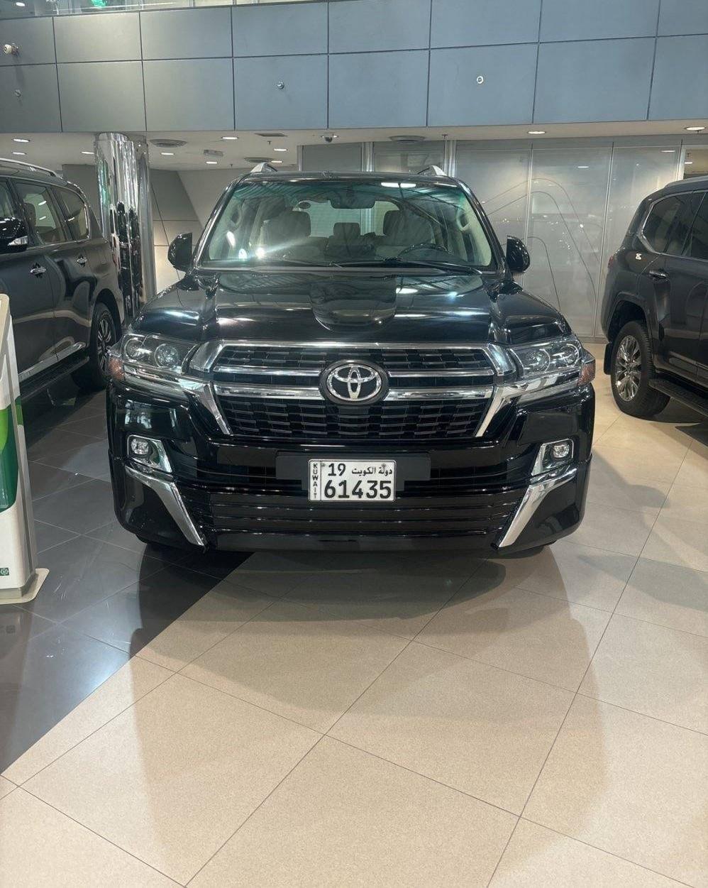 لاند كروزر GXR